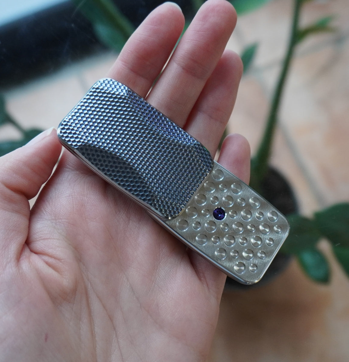 Titanium - SE193 - Squashed Toad - 3-Click – Magnus Store