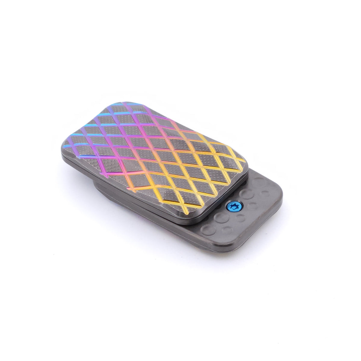 Zirconium (Battleworn) - SH027 - Squashed Toad "Diamond" – Magnus Store